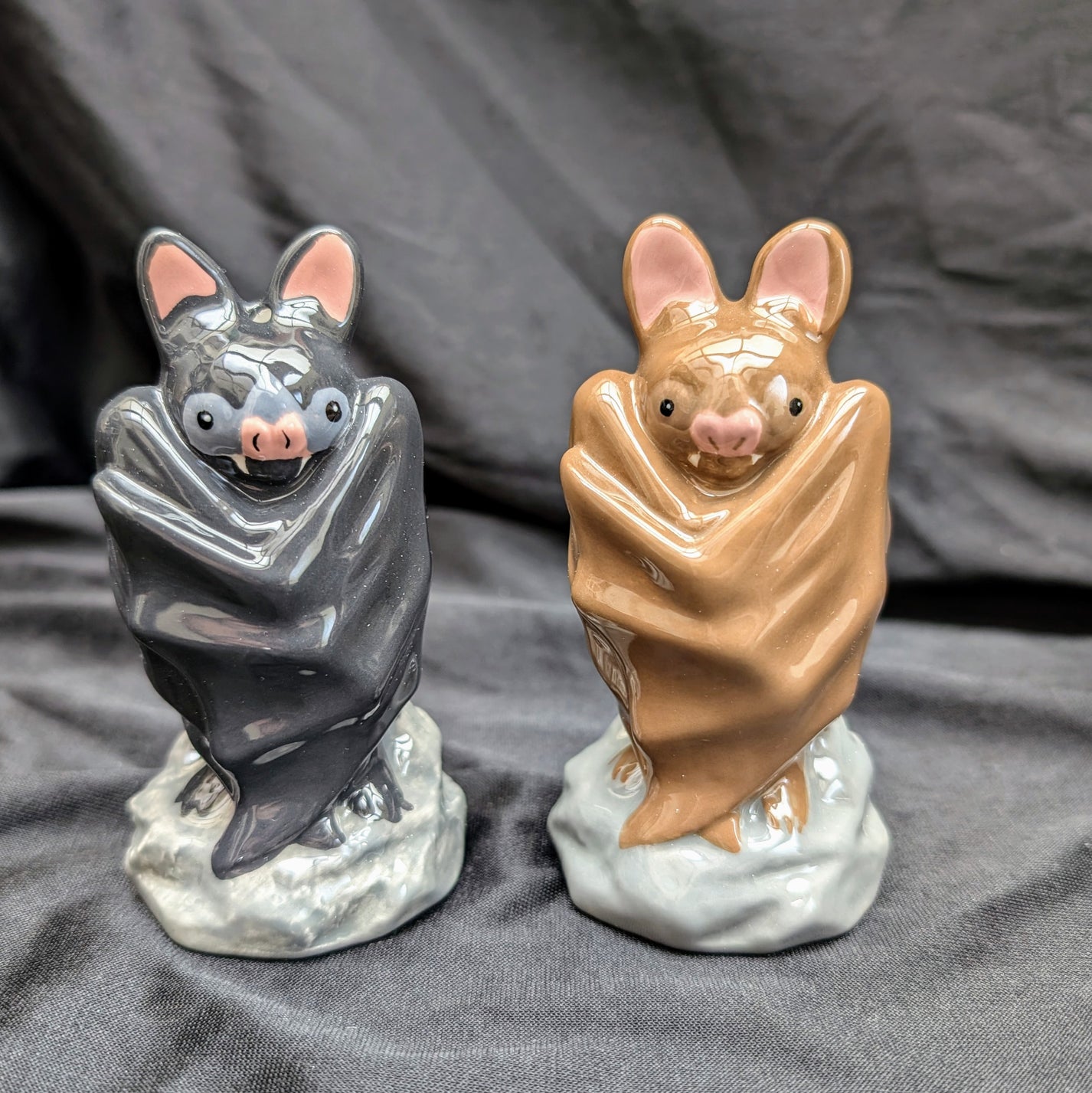 Ceramic Bats Salt & Pepper Set – Midnight Rose Emporium