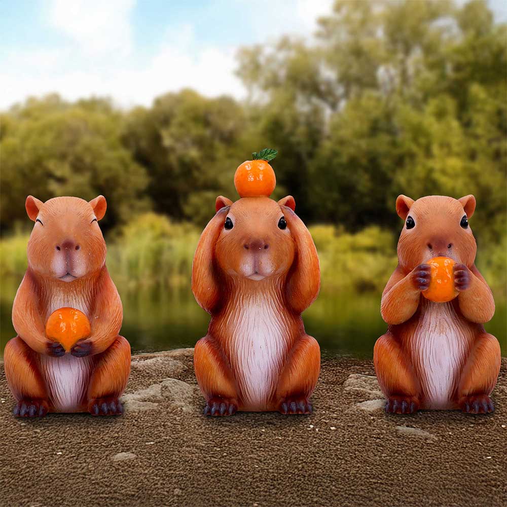 Three Wise Capybaras – Midnight Rose Emporium